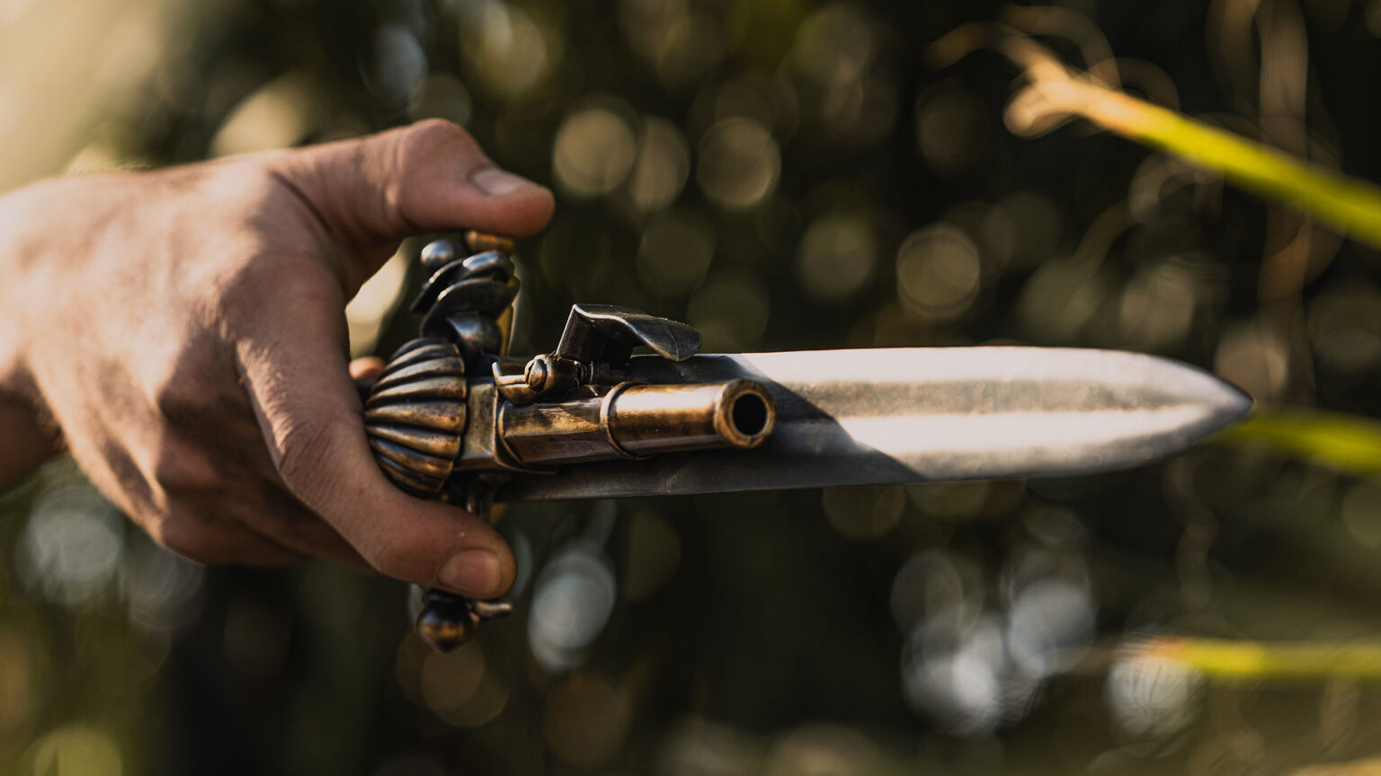 The History of Non-Firing Replica Daggers & Pistol-Daggers | Trigger ...